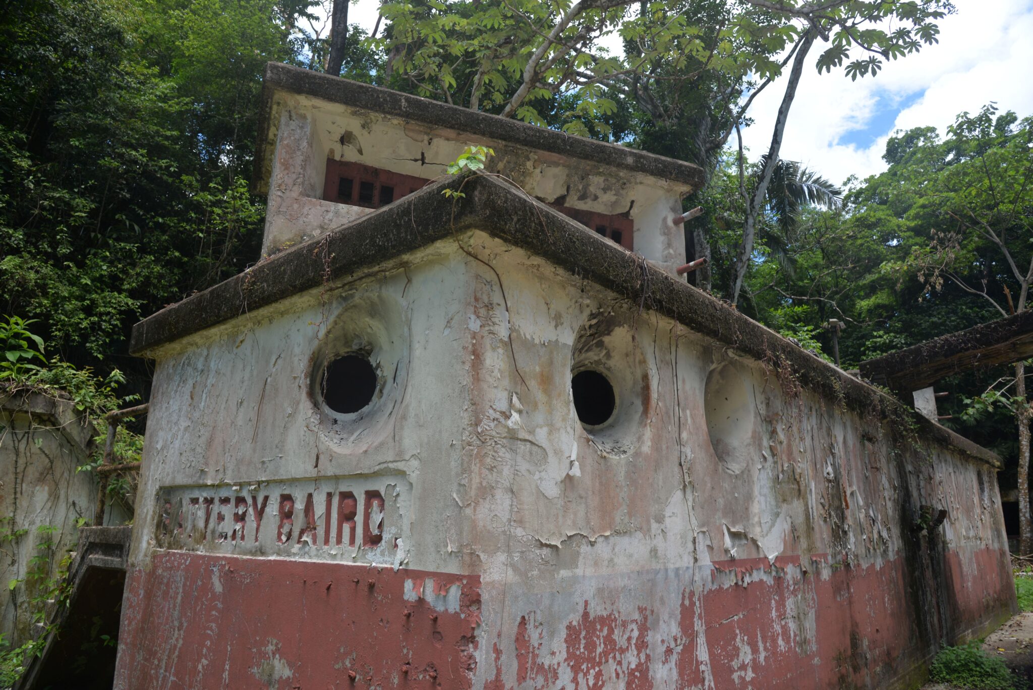Exploring the Forgotten Fort: A Visit to Fort Sherman – Sail for Science